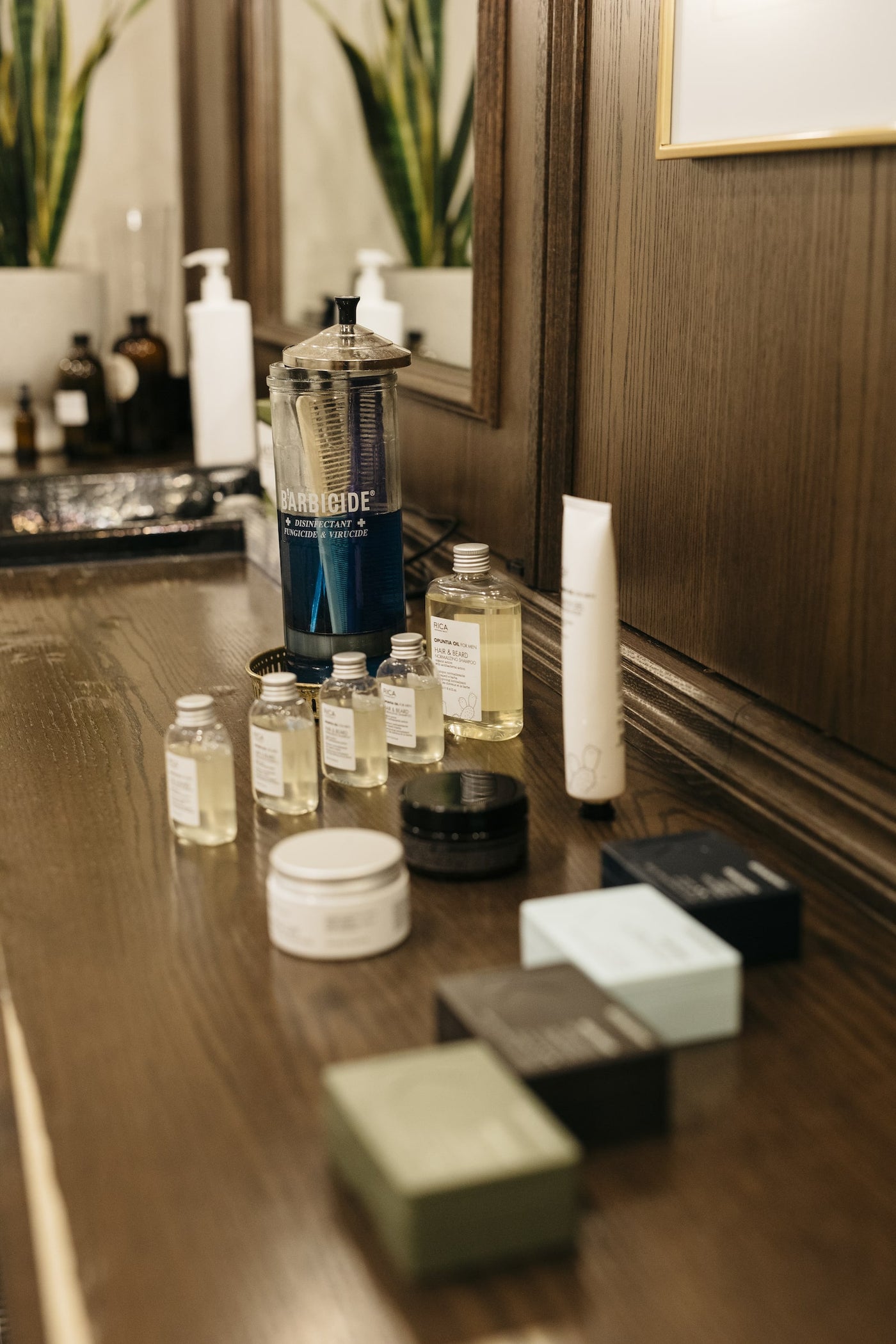 Cloakroom Barber Montreal | The Best Barber in Montreal Downtown